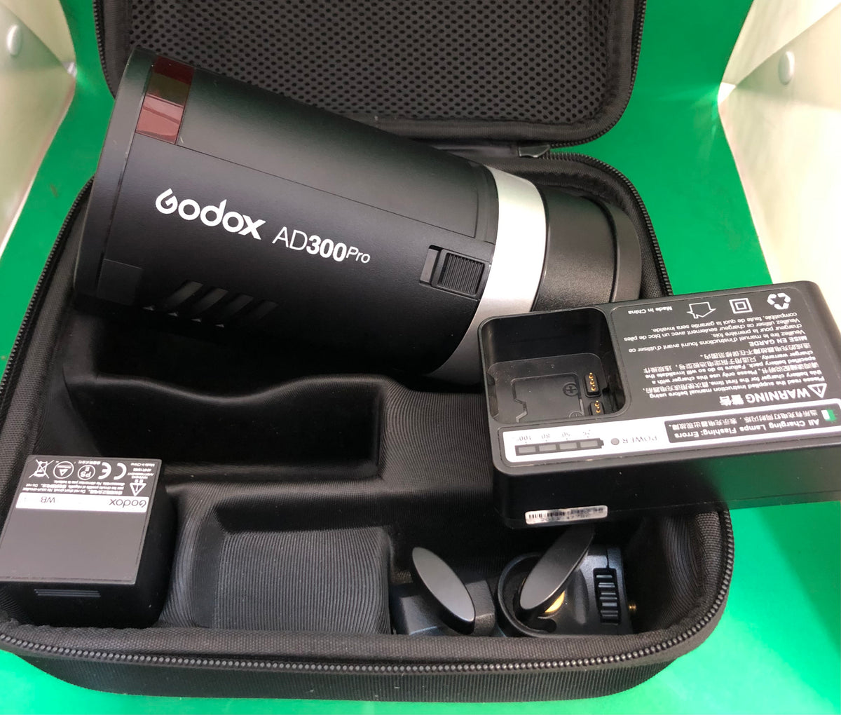 Godox AD300 Pro 300ws Outdoor Flash (used) – Luck Tech Cameras